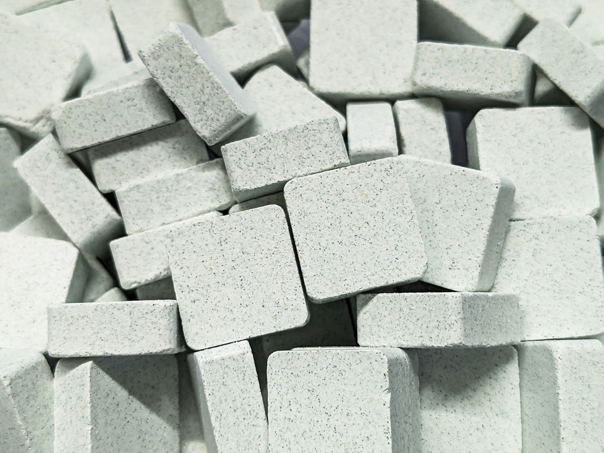 Spirulina Calcium Mineral Blocks – Forest Aquatics